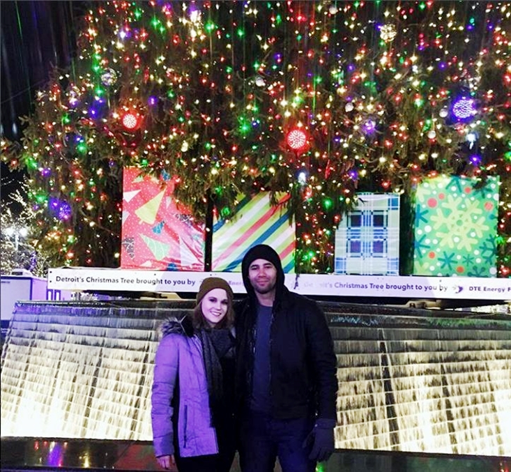 Deadline Detroit | 12 Couples Posing ... 1 Downtown Glowing ... and ...