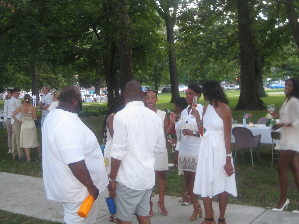Deadline Detroit | Gallery: Annual Diner en Blanc (aka 'White Party ...