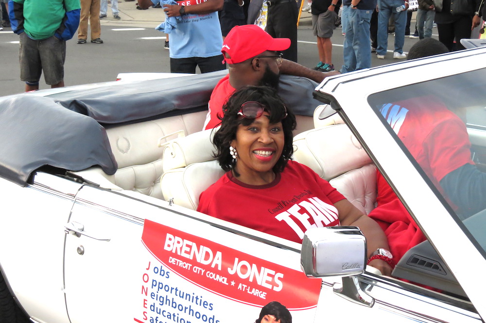 Deadline Detroit | Gallery: Unions March Forward on Labor Day in Detroit