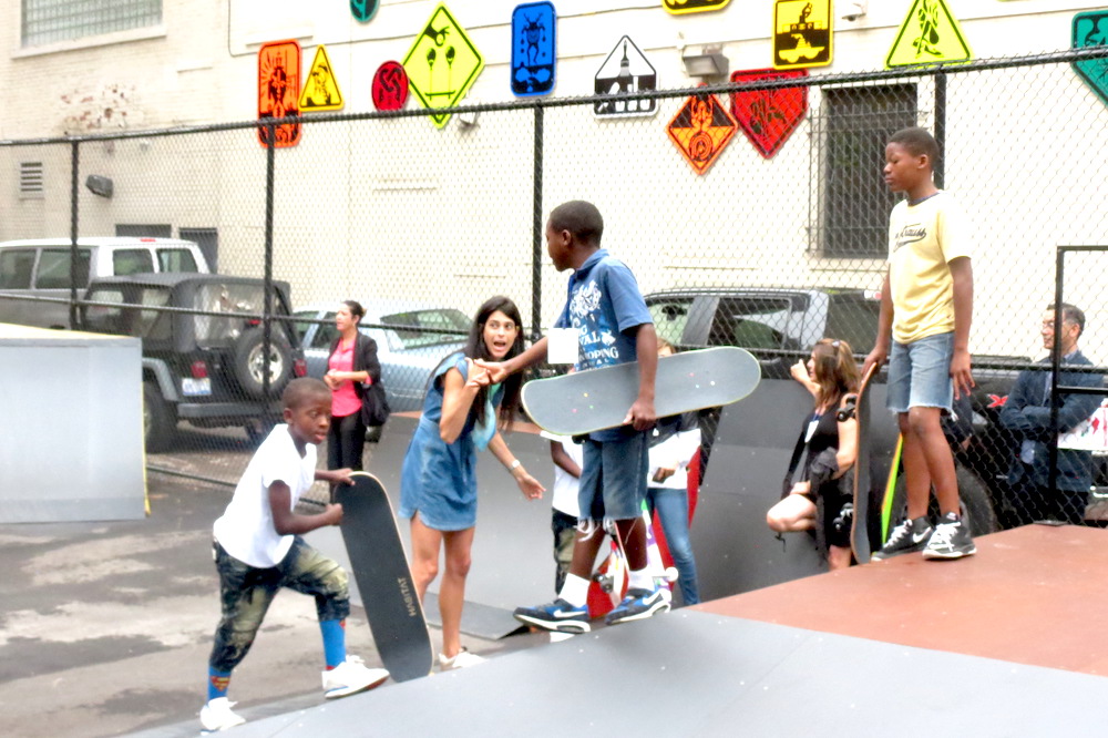 Deadline Detroit | Gallery: Legendary Skateboarder Tony Hawk Helps ...